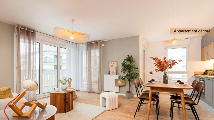 Appartement à vendre - Châtenay-Malabry, Petit Chatenay, Voltaire, Croix Blanche - 3 pièces - 2 chambres