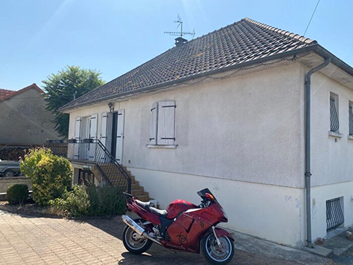 Maison 6 pièces à Châtellerault, Nord Ouest, à louer
