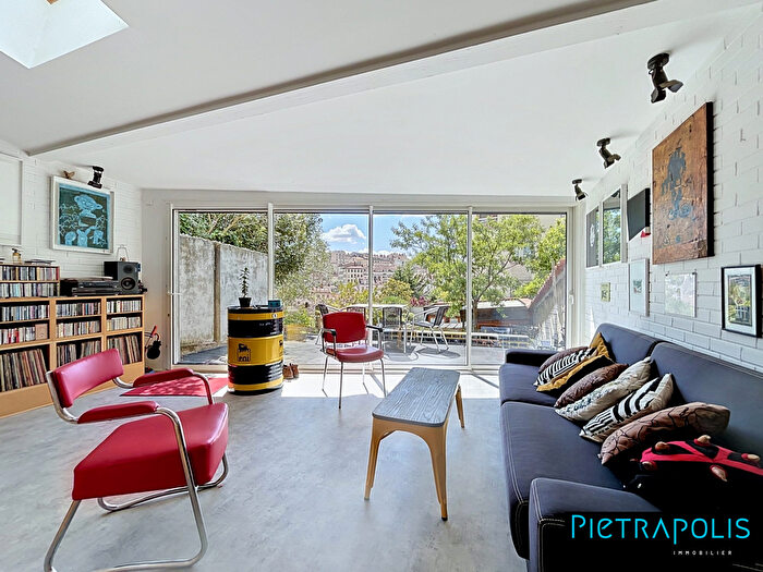 Maison 4 pièces à Caluire-et-Cuire, à vendre