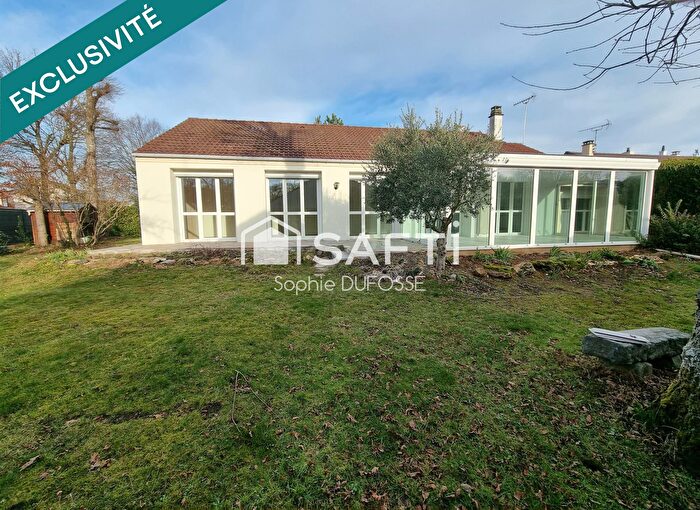 Maison à vendre - Livry-sur-Seine - 6 pièces - 3 chambres