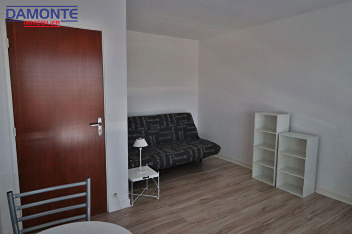 Appartement à louer - Saint-Pouange - 1 pièce