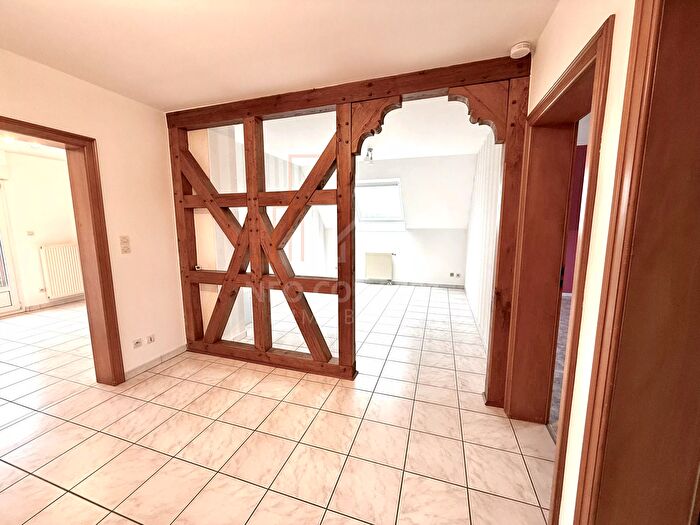 Appartement à louer - Buhl - 4 pièces - 2 chambres