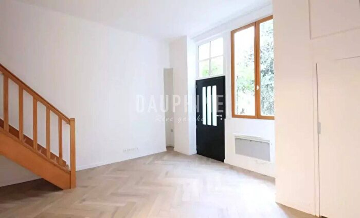 Appartement à louer - Saint Thomas dAquin, Paris ème arrondissement - 1 pièce