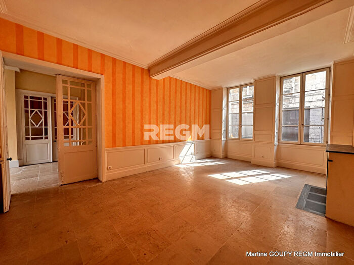 Maison à vendre - Orléans, Bourgogne, Saint-Euverte - 9 pièces - 7 chambres