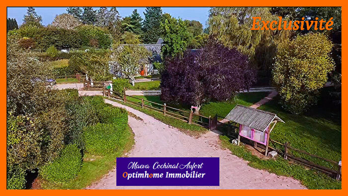 Maison à vendre - Les Baux-de-Breteuil - 9 pièces - 6 chambres