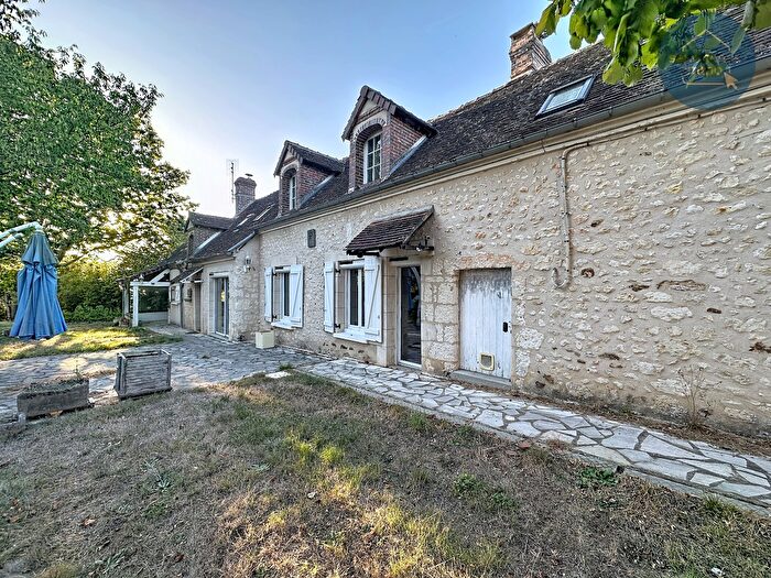 Saint-Germain-des-Grois : Maison 7 pièces à vendre