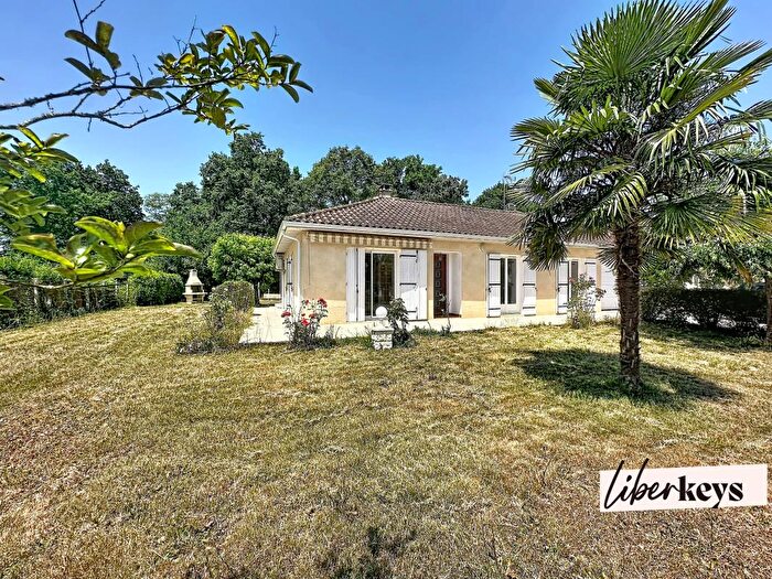 Maison 4 pièces à vendre à Saint-Laurent-sur-Manoire