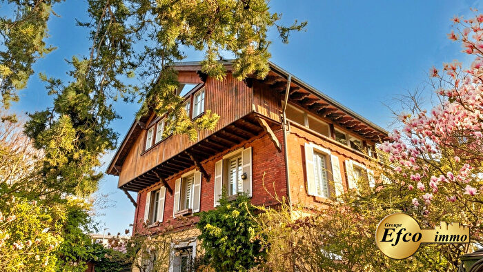Appartement 7 pièces à Thann, à vendre