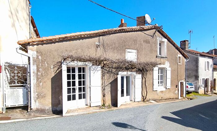 Maison à vendre - Varaignes - 5 pièces - 3 chambres