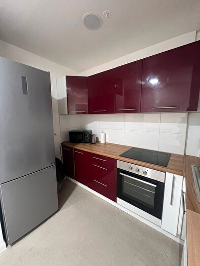 Appartement à louer - Neudorf Sud Centre, Strasbourg - 3 pièces - 3 chambres