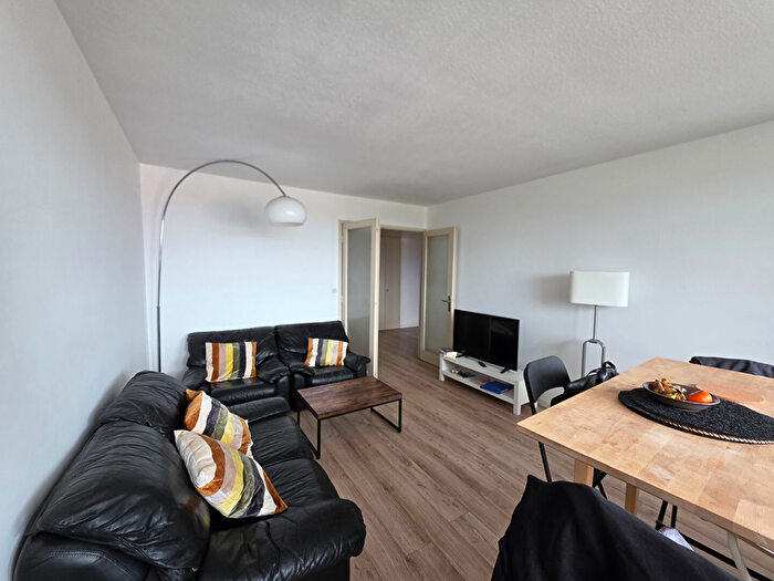 Appartement à louer - Blanquefort, Majolinas - 1 pièce - 1 chambre