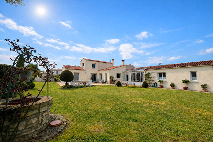 Maison à vendre - Fouras - 5 pièces - 4 chambres