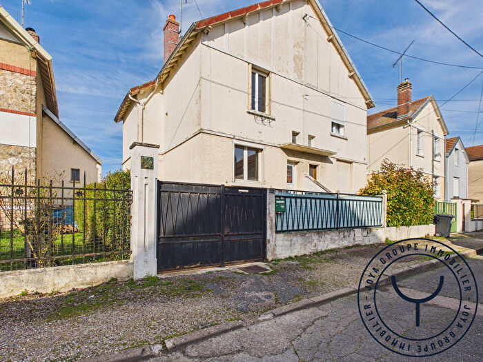 Maison 4 pièces à vendre à Romilly-sur-Seine, Le Trou-du-Chêne