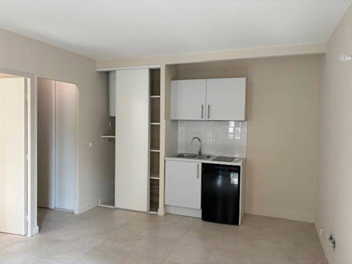 Centre Historique, Montpellier : Appartement 1 pièce à louer
