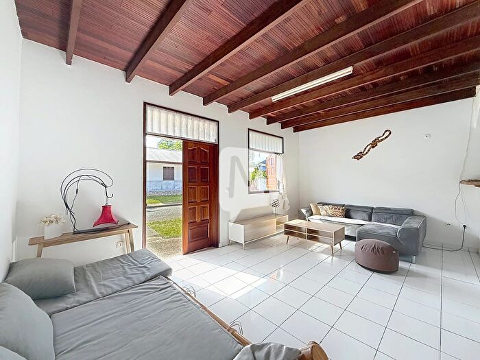 Appartement à louer - Sinnamary - 2 pièces - 1 chambre