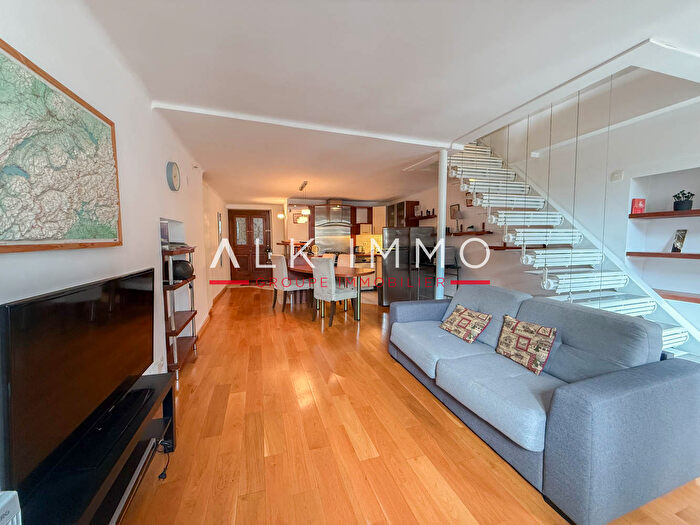 Annecy, Centre-ville, Vieille ville, Marquisats - Appartement 2 pièces à vendre