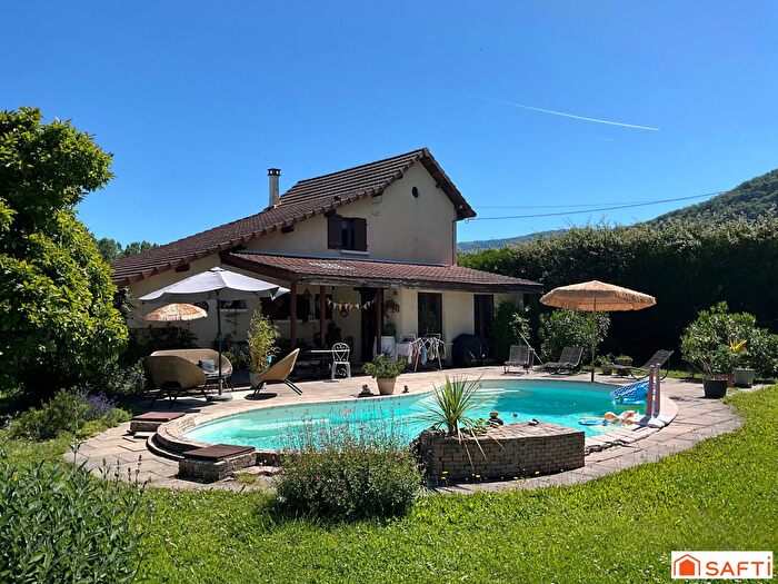 Maison 6 pièces à vendre à Vions