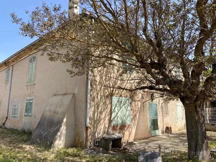 Maison à vendre - Rians - 8 pièces - 4 chambres