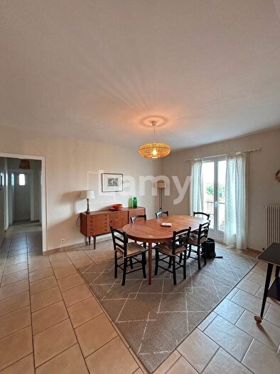 Appartement à louer - Saint Cybard-Houmeau, Angouleme - 3 pièces