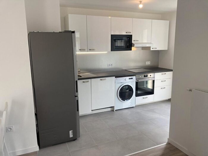 Appartement à louer - Champigny-sur-Marne, Centre-ville, Coteaux - 3 pièces - 1 chambre