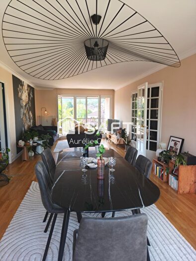 Appartement 6 pièces à vendre - Lons-le-Saunier, Gare, Préfecture, Salines