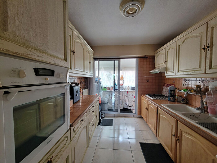 Appartement à vendre - Pau, Le Hameau - 3 pièces - 2 chambres