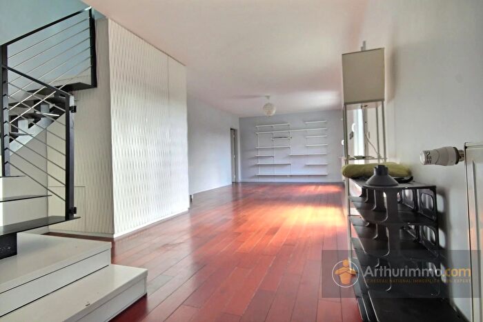 Appartement à louer - Alfortville, Mairie, Gare - 4 pièces - 3 chambres