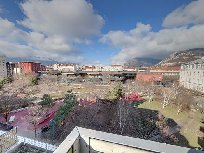 Appartement à louer - Grenoble, Championnet - 1 pièce