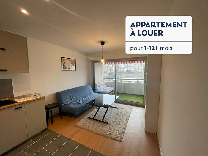 Appartement à louer - Lyon e , Croix Rousse, Saône - 2 pièces - 1 chambre