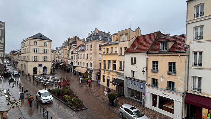 Appartement 2 pièces à vendre - Saint-Germain-en-Laye, Centre-ville, Quartiers forestiers