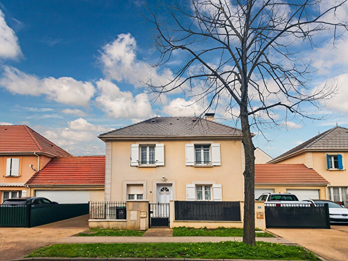 Maison à vendre - Moissy-Cramayel, Jatteau - 3 pièces - 2 chambres