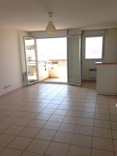 Appartement 2 pièces à Marseille 14ème, Saint-Barthélémy, à louer