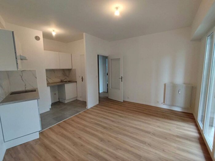 Appartement à louer - Valrose, Nice - 2 pièces - 1 chambre