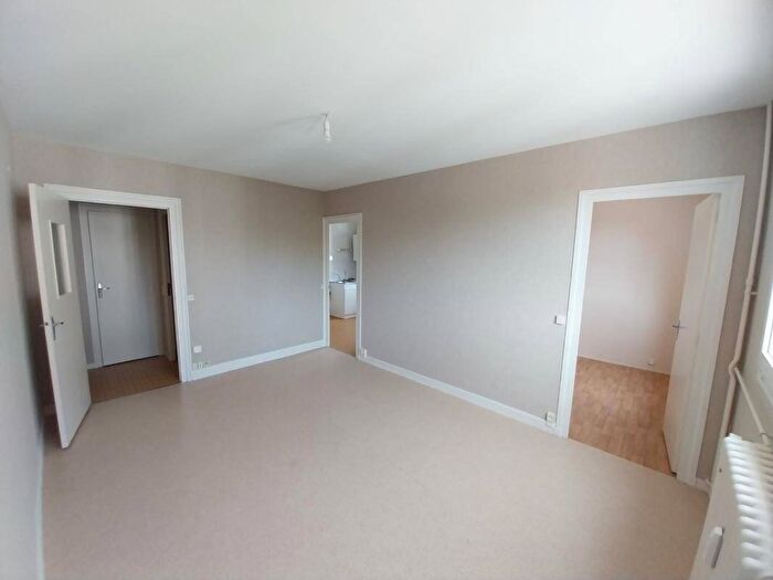 Nouveau, Semur-en-Auxois - Appartement 2 pièces à louer