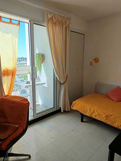 Centre Historique, Montpellier : Appartement 1 pièce à louer