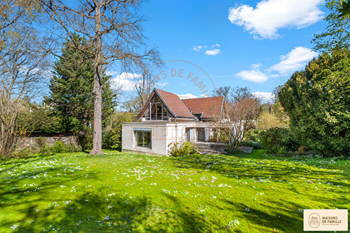 Maison à vendre - Rueil-Malmaison, Jonchere, Malmaison, Saint-Cucufa - 7 pièces - 4 chambres