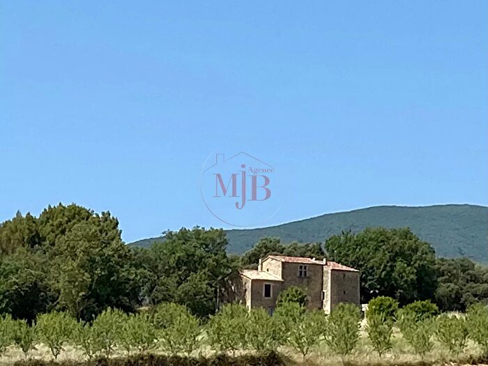 Maison à vendre - Cucuron - 15 pièces - 6 chambres