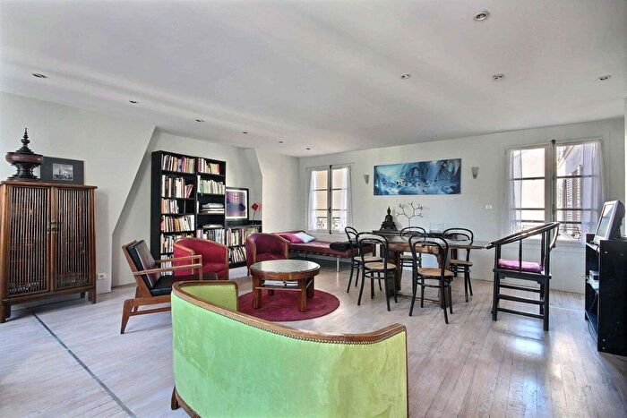 Appartement à louer - Trudaine-Maubeuge, Paris ème arrondissement - 1 pièce