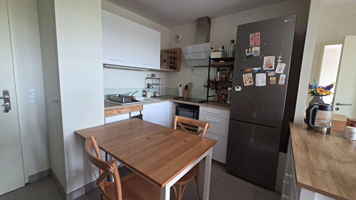 Clermont-Ferrand, Les Landais, Fontaine du Bac, La Pardieu : Appartement 2 pièces à louer