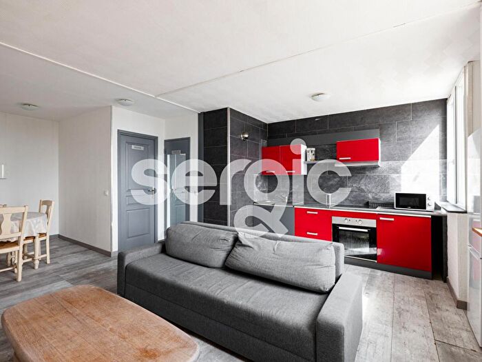 Appartement à vendre - Mons-en-Bar ul, Europe - 2 pièces - 1 chambre
