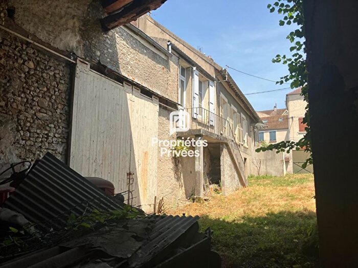 Septeuil : Maison 6 pièces à vendre