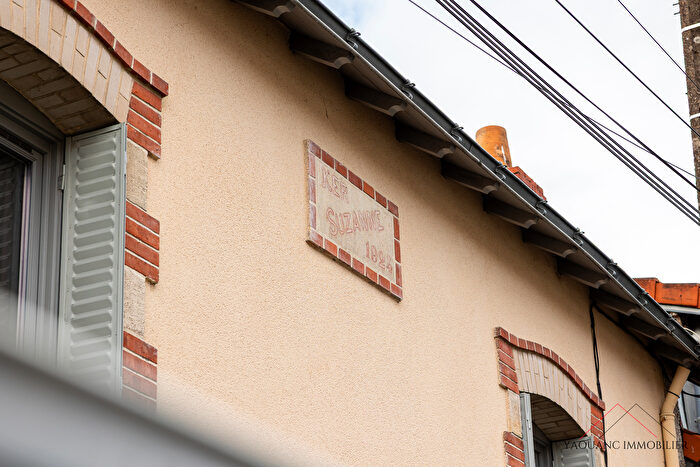 Nantes, Saint-Clément, Jardin des plantes, Caserne Lamoricière : Maison 4 pièces à vendre