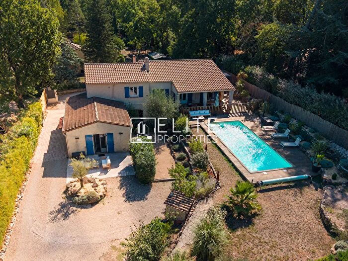 Fayence - Maison 8 pièces à vendre