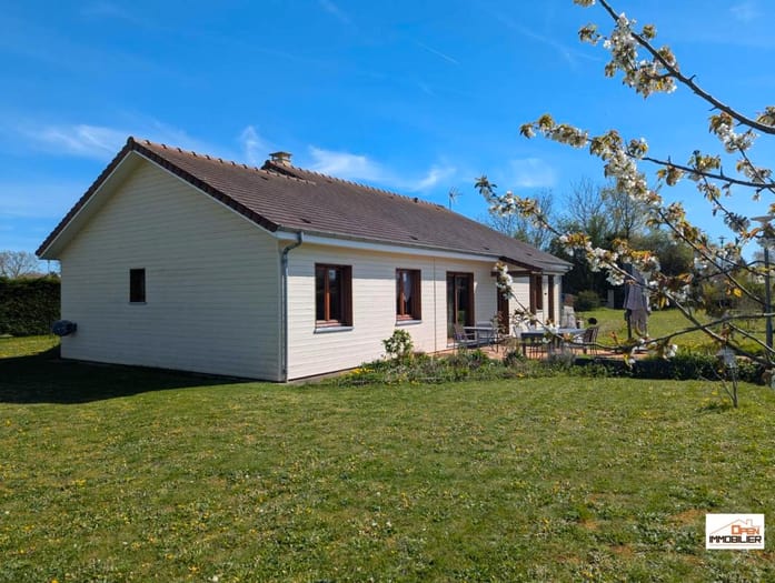 Maison 5 pièces à Lacs, à vendre