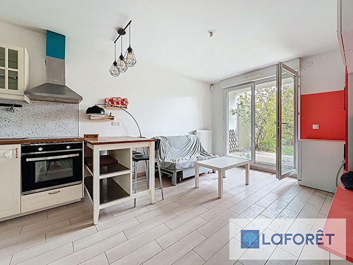 Appartement à vendre - Villiers-sur-Marne, Les Luats - 2 pièces - 1 chambre