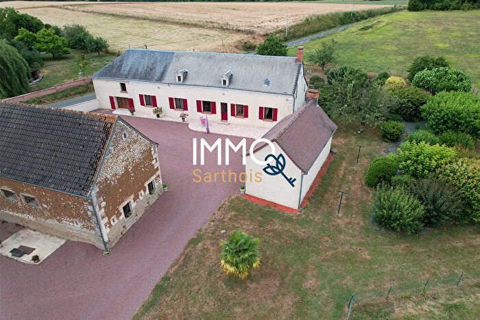 Maison à vendre - Mayet - 5 pièces - 3 chambres