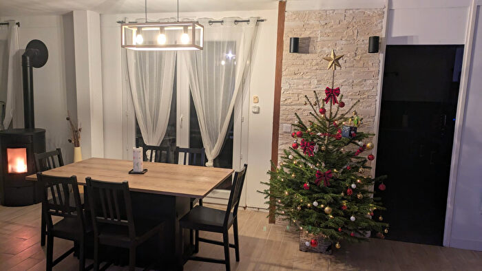 Maison à louer - Val-de-Reuil, LAstrolabe - 3 pièces - 2 chambres