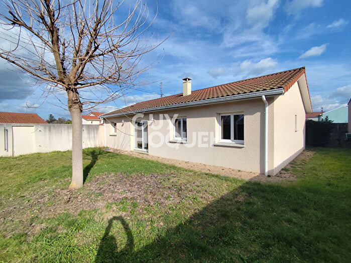 Maison à vendre - Feurs - 4 pièces - 3 chambres