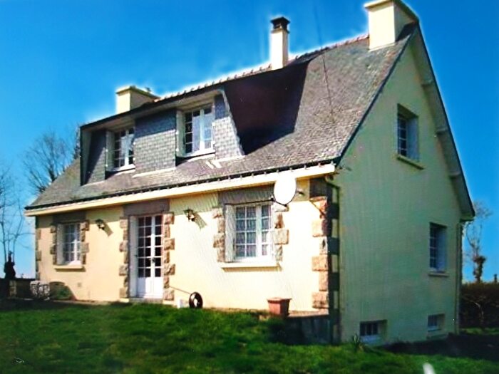 Maison à vendre - Missiriac - 6 pièces - 5 chambres