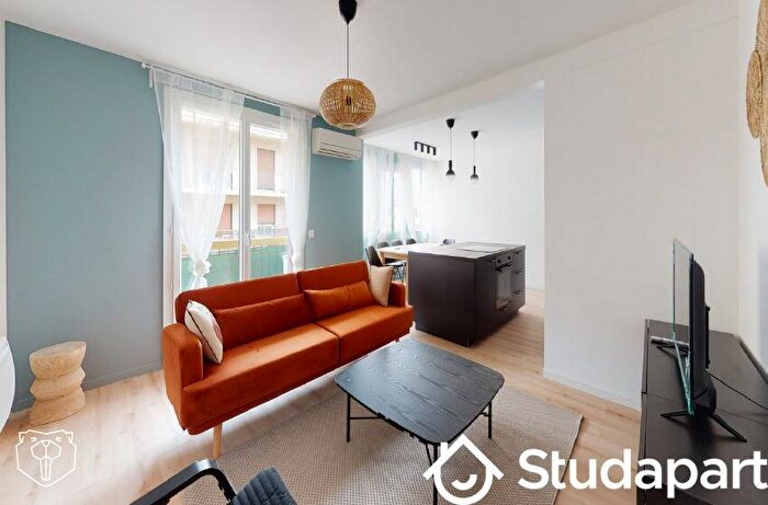 Appartement à louer - Saint Pierre, Marseille ème arrondissement - 1 pièce - 1 chambre